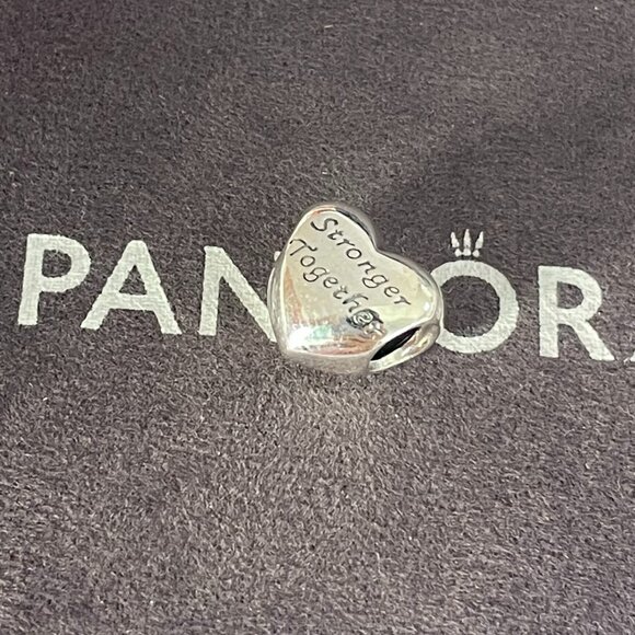 Pandora | Jewelry | Pandora True Friends Cahrm Friends Are Stronger ...